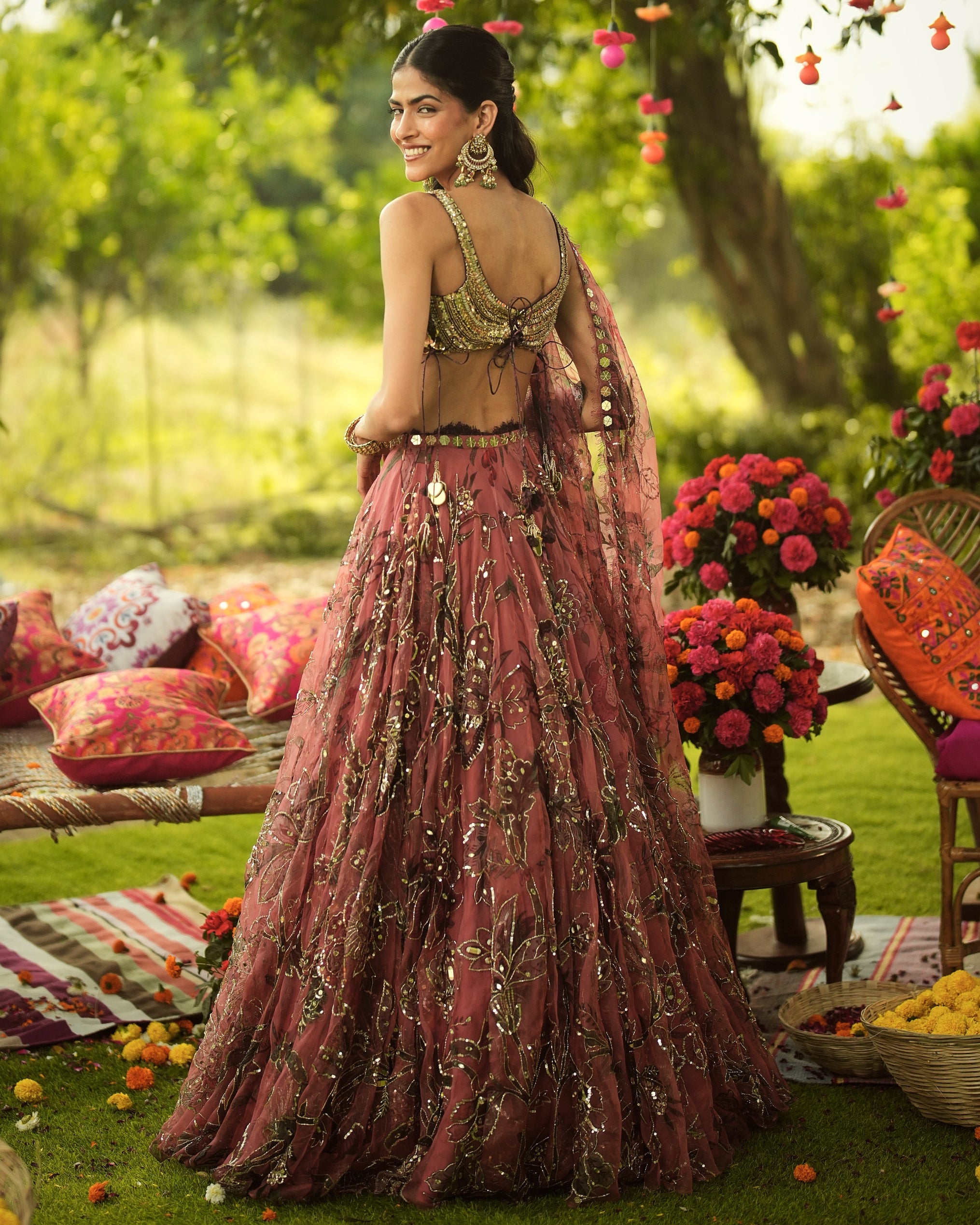 Isha Lehenga Set | Mahima Mahajan – KYNAH