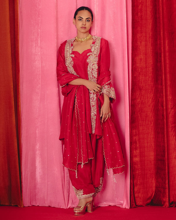 Rama Green Embroidered Lehenga Set | Mrunalini Rao – KYNAH