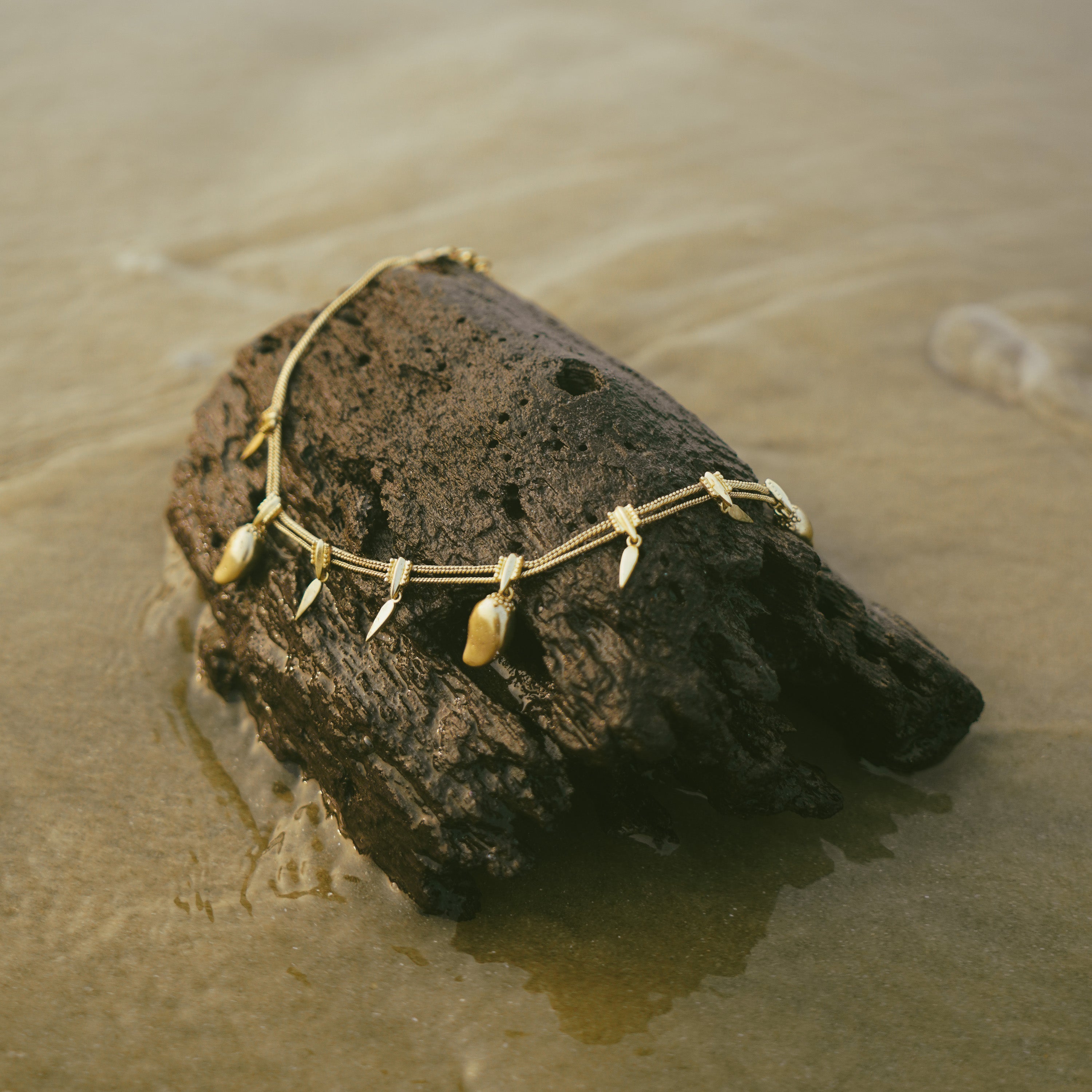 Mango String – KYNAH